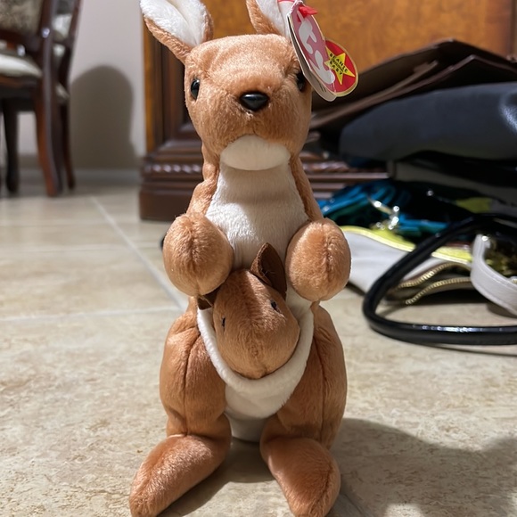 Ty | Toys | Kangaroo Beanie Baby | Poshmark